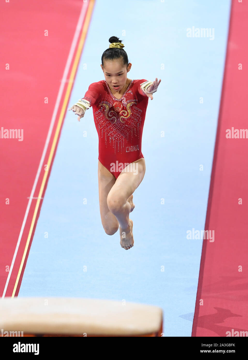 Stuttgart, Germany. 8th Oct, 2019. Tang Xijing of China competes on the ...