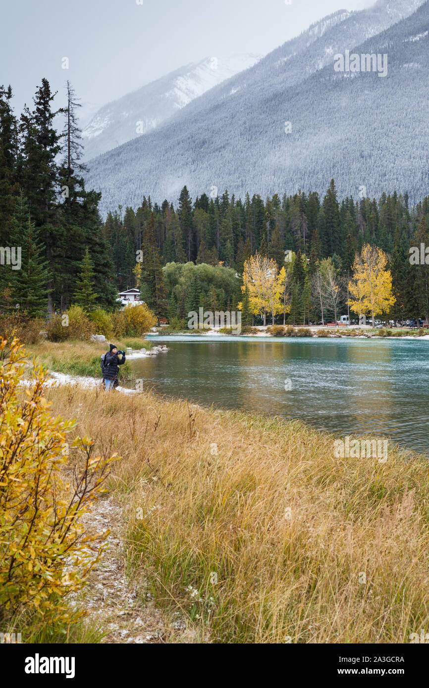 Riverside forest hi-res stock photography and images - Alamy
