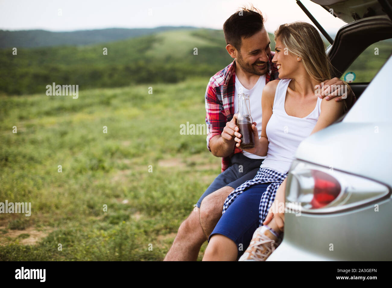 Young togetherness hi-res stock photography and images - Alamy