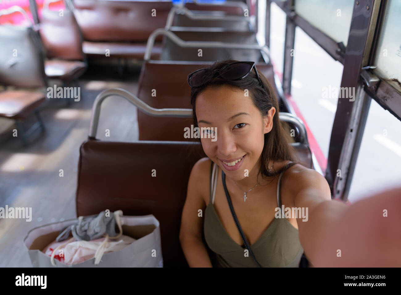 Taking the angle of view hi-res stock photography and images - Alamy