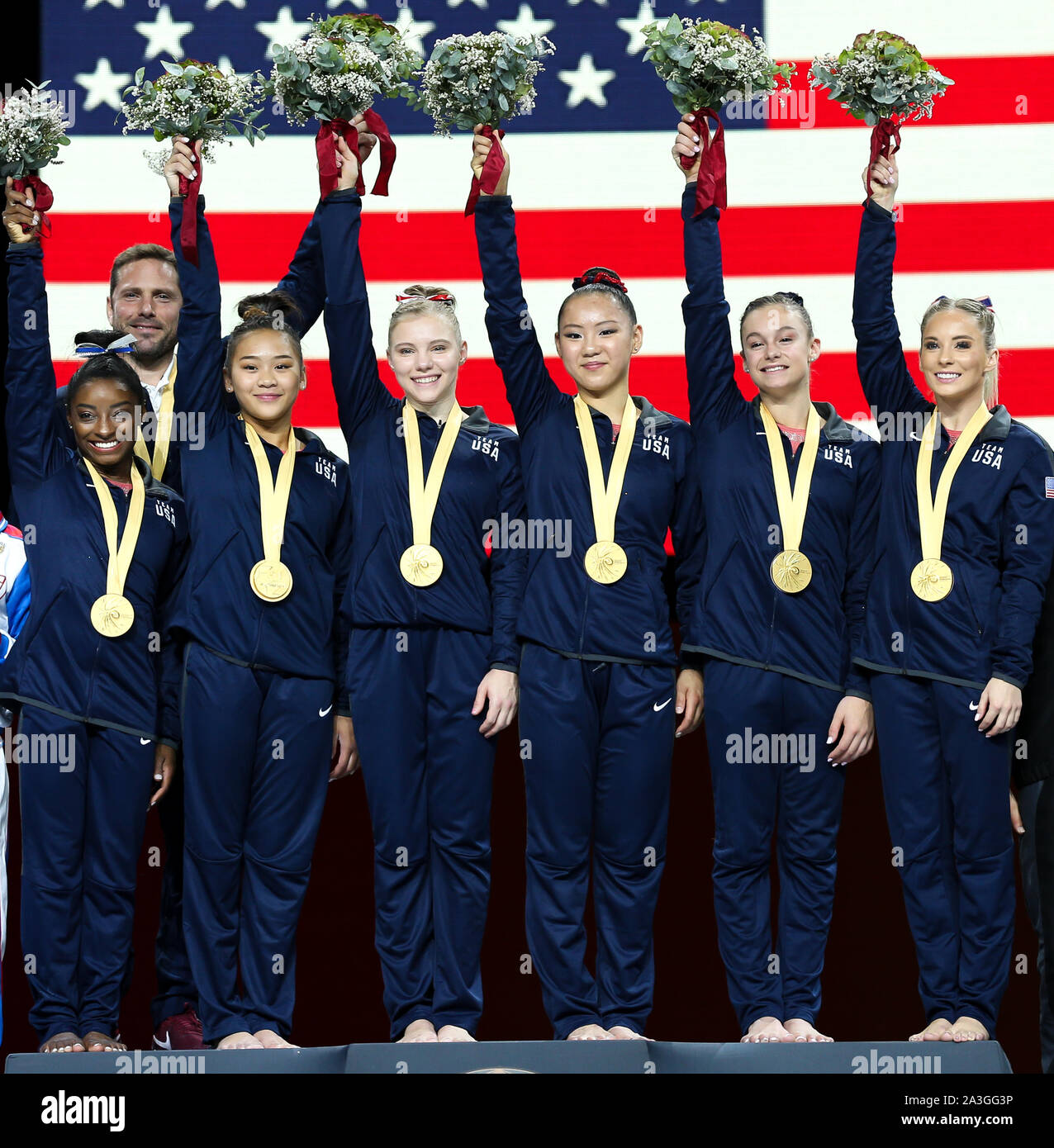 Stuttgart, Germany. 8th Oct, 2019. Team of the United States celebrate ...