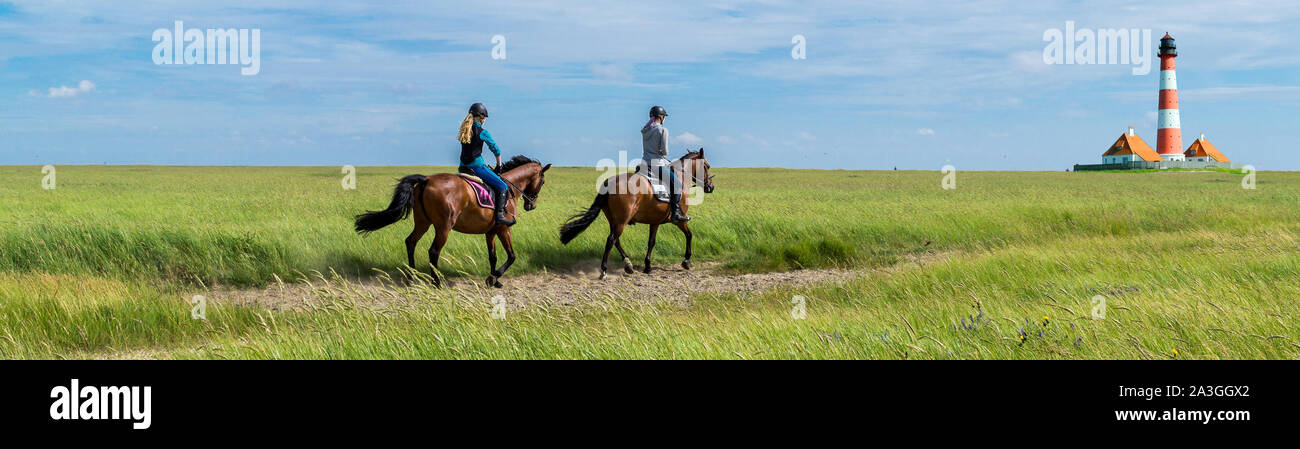 Ride to the lighthouse Stock Photo - Alamy