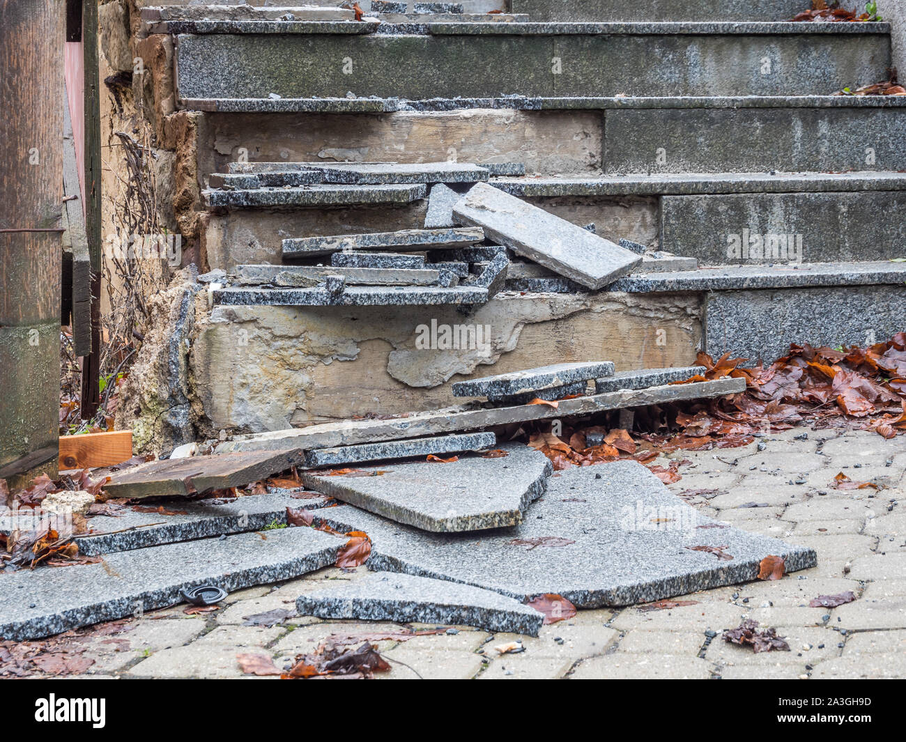 Structural damage to a staircase Stock Photo - Alamy