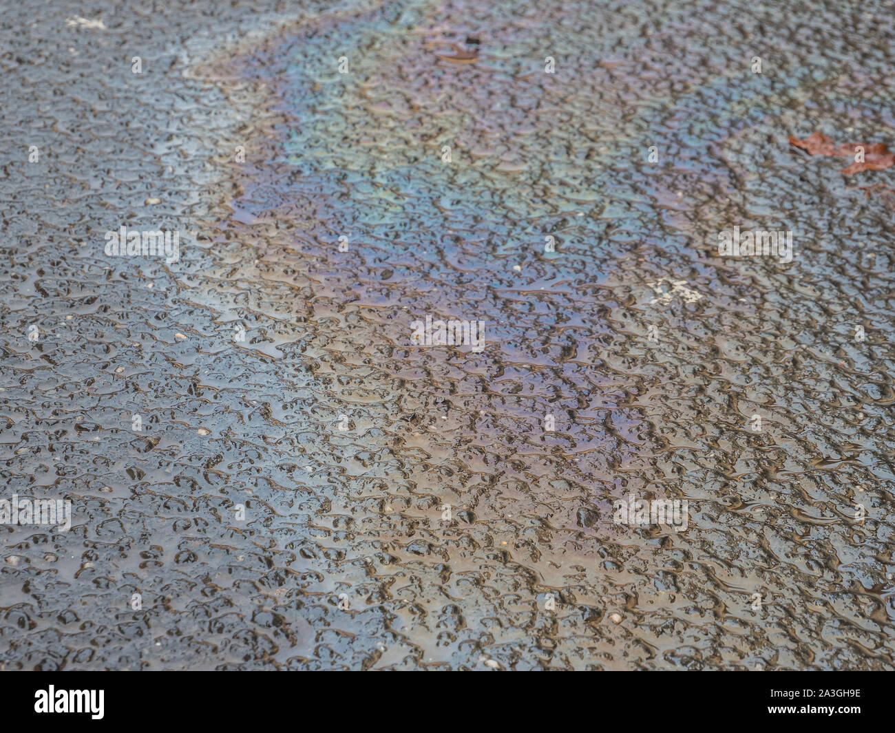 Driveway stain hi-res stock photography and images - Alamy