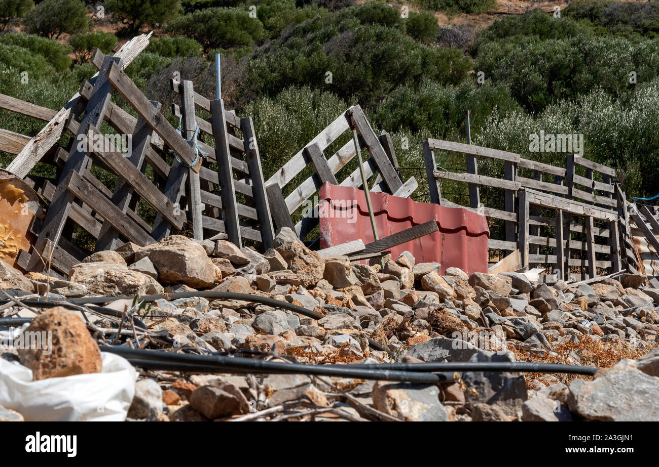 Farm enclosure hi-res stock photography and images - Alamy