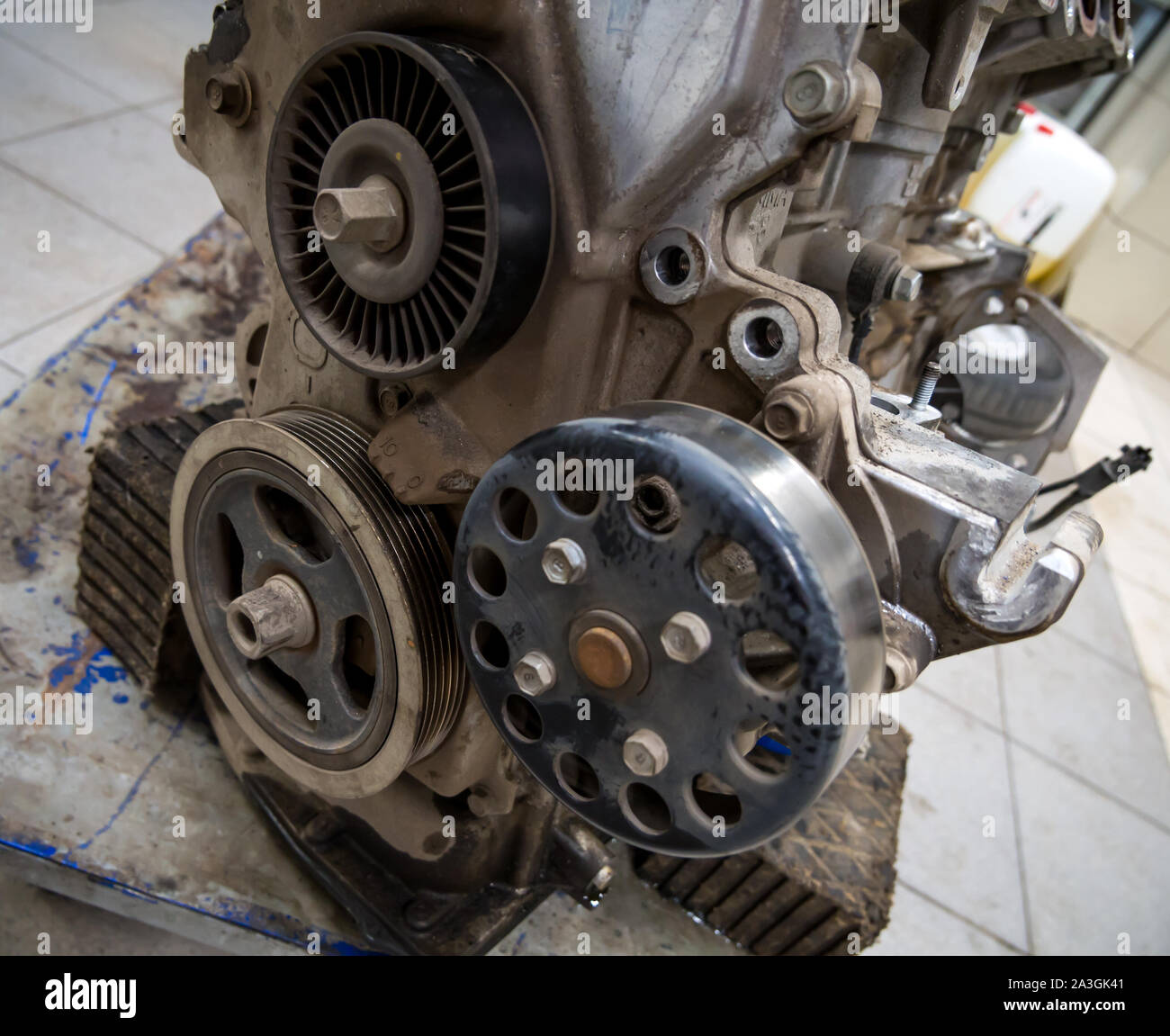 Internal combustion engine disassembled repair hi-res stock photography ...