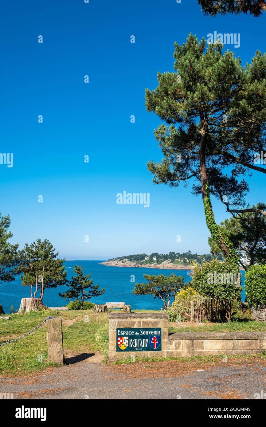 Moelan sur mer hi-res stock photography and images - Alamy