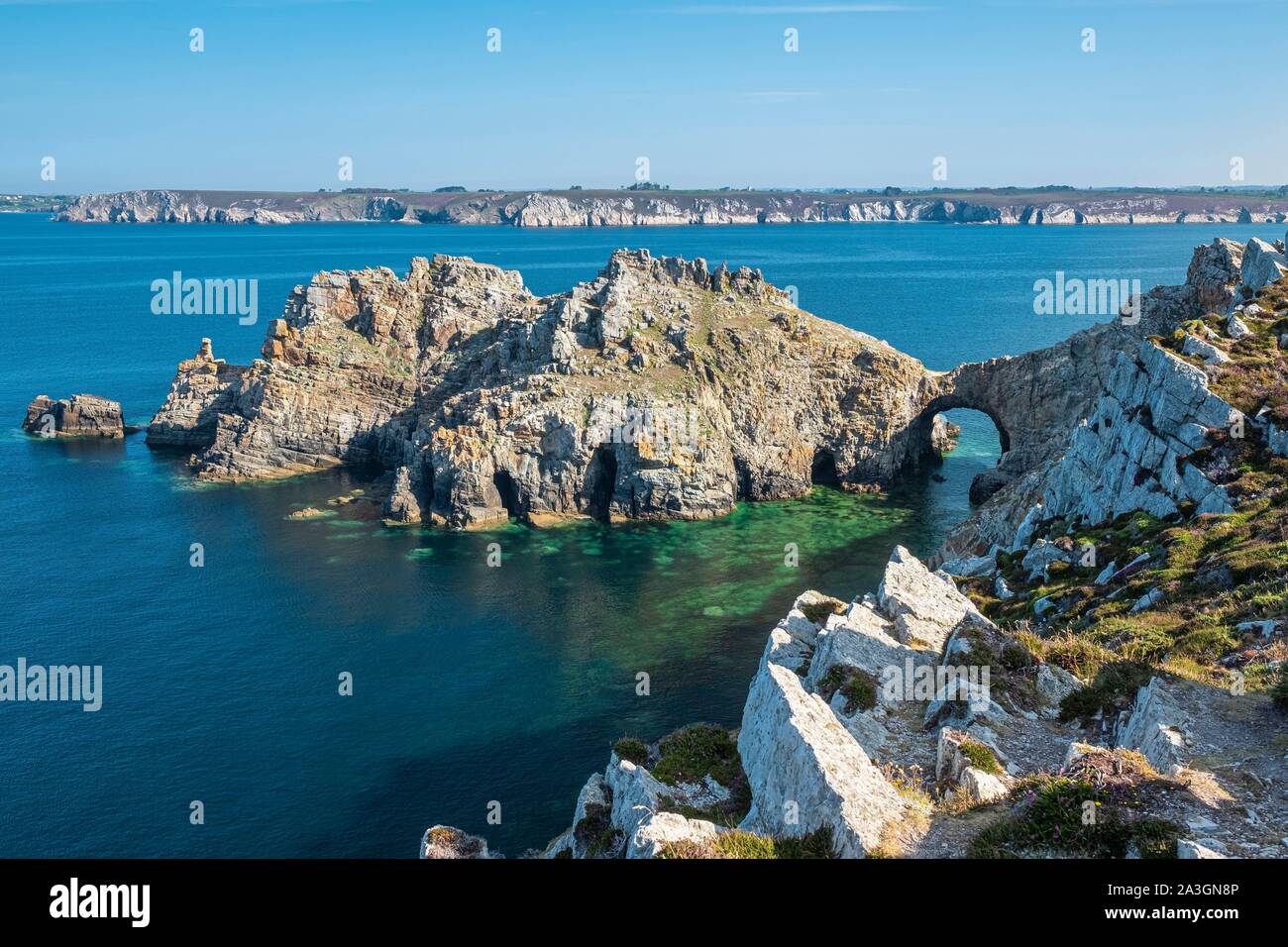 France, Finistere, Armorica Regional Natural Park, Crozon Peninsula ...