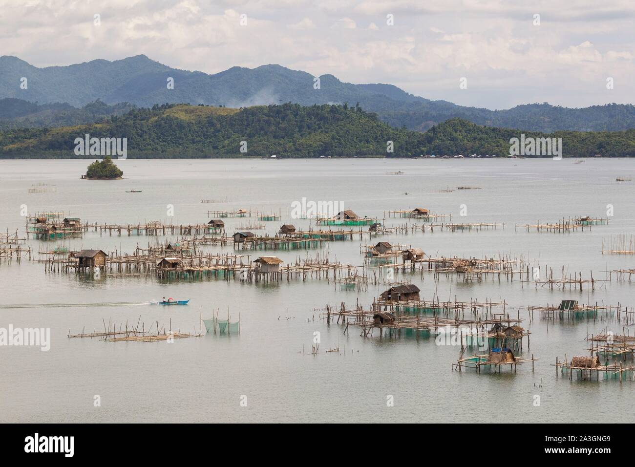 Philippines, Palawan, Malampaya Sound Protected Landscape and Seascape ...