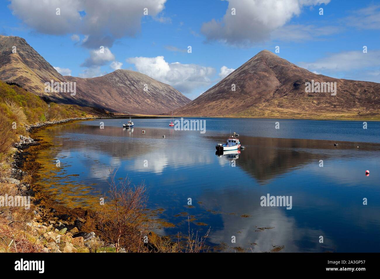 United Kingdom, Scotland, Highlands, Hebrides, Isle of Skye, Loch ...