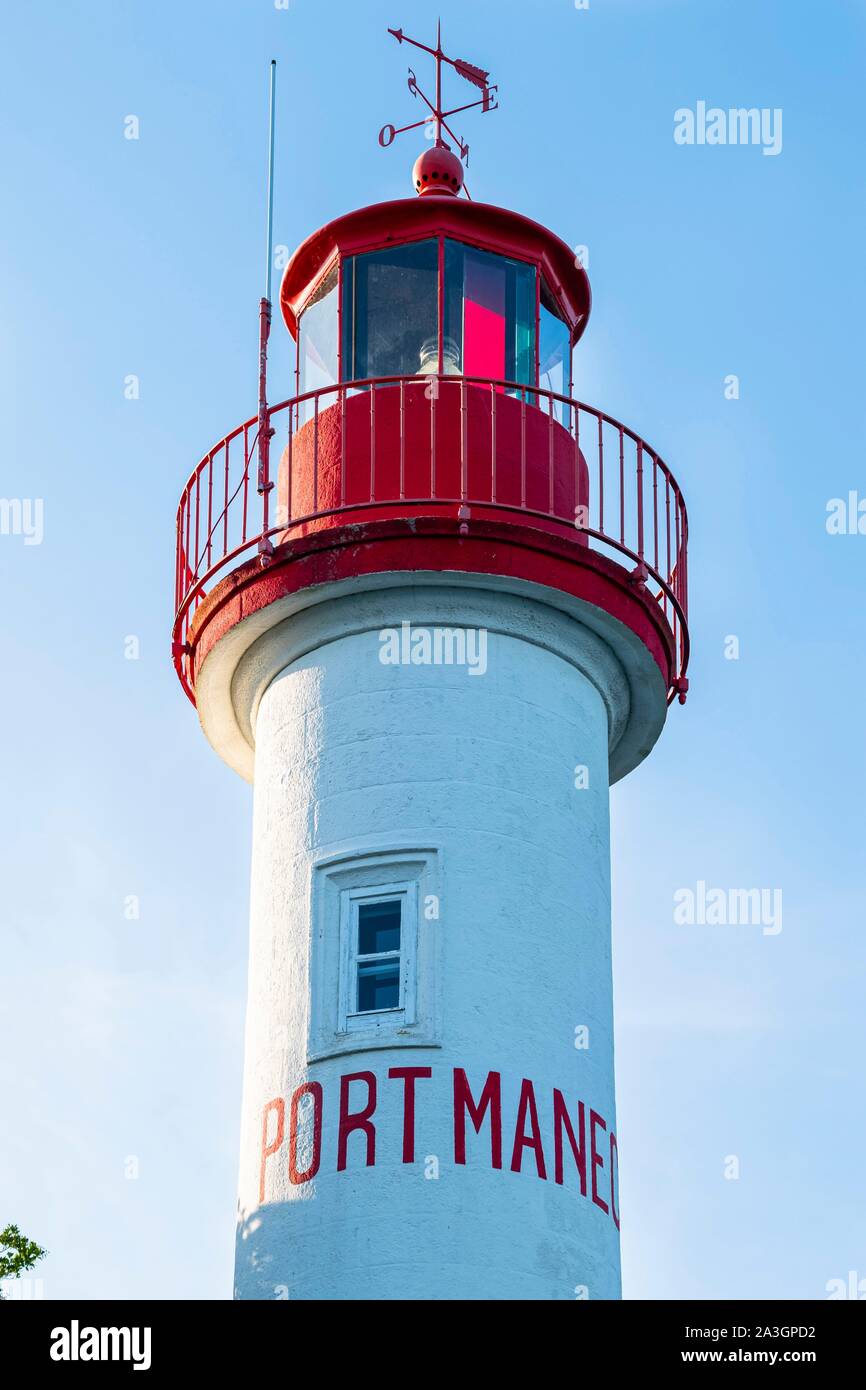 France, Finistere, Aven Country, Nevez, Port Manec'h, the lighthouse ...