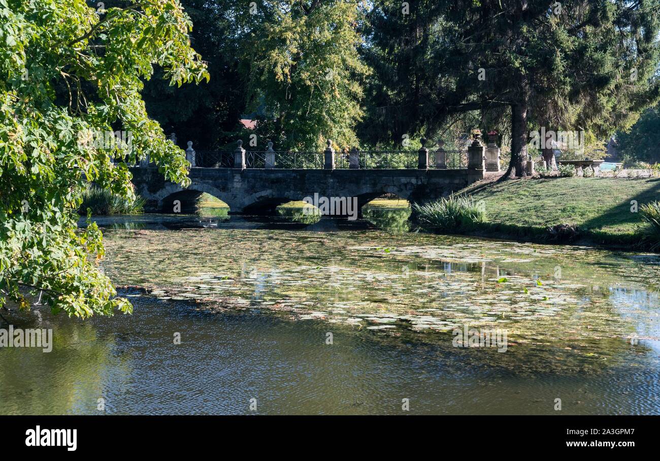 France, Oise, Ricquebourg castle Stock Photo - Alamy