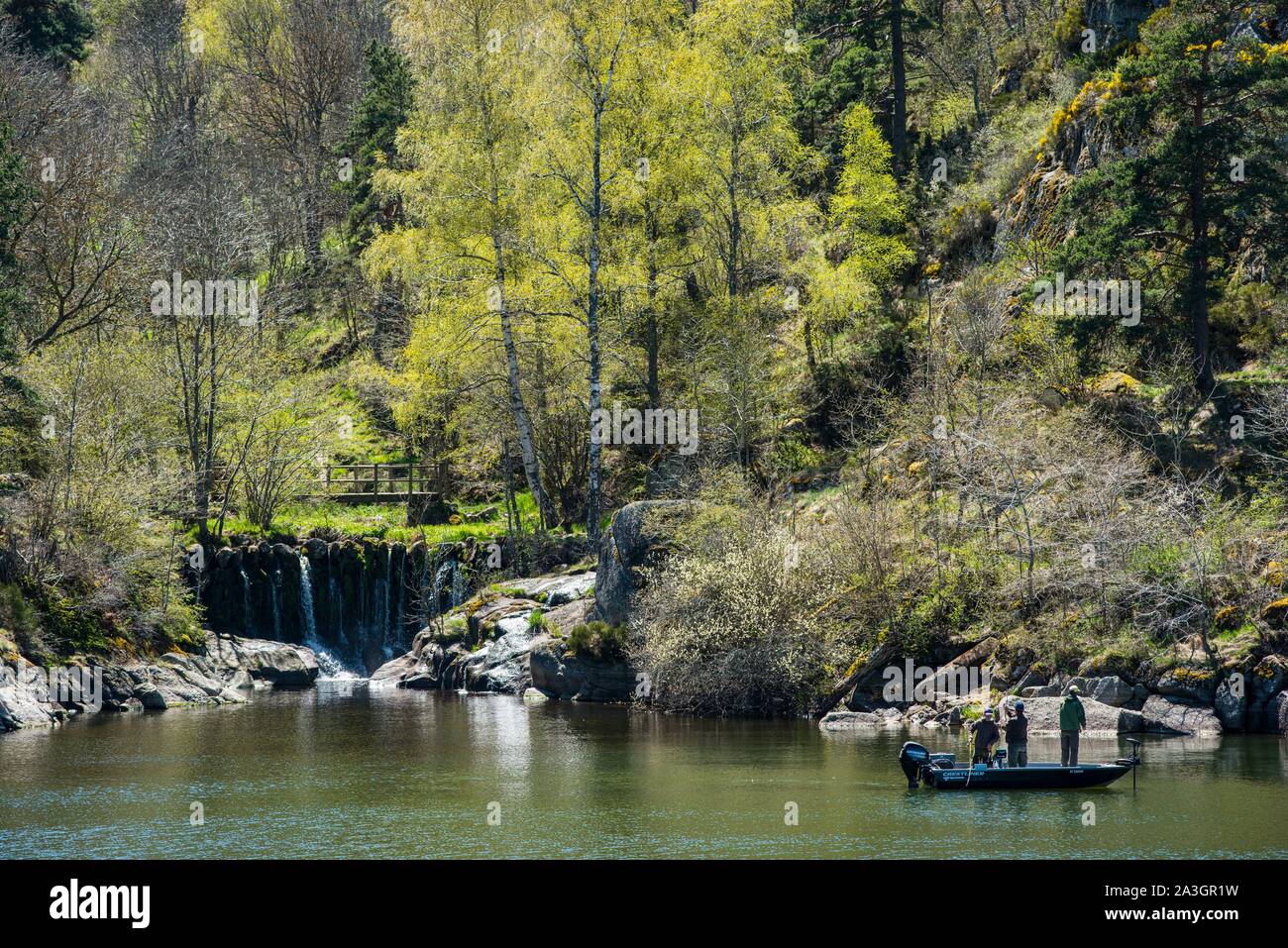 France, Lozere, Langogne, Lac de Naussac, Cascade du Donozau Stock ...