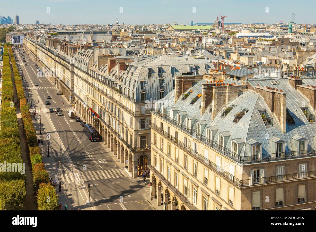 Rivoli avenue hi-res stock photography and images - Alamy