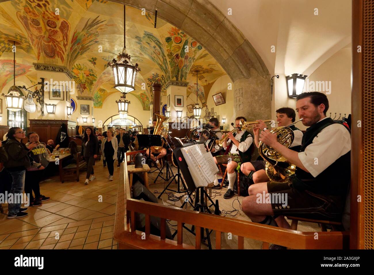 Germany, Bavaria, Munich, Am Platzl, traditional Beer hall Hofbr?uhaus ...
