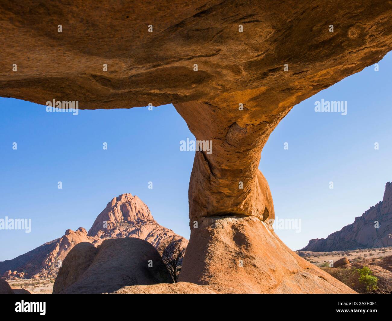 Namibia, Erongo province, Spitzkoppe nature reserve, Natural Brigde ...