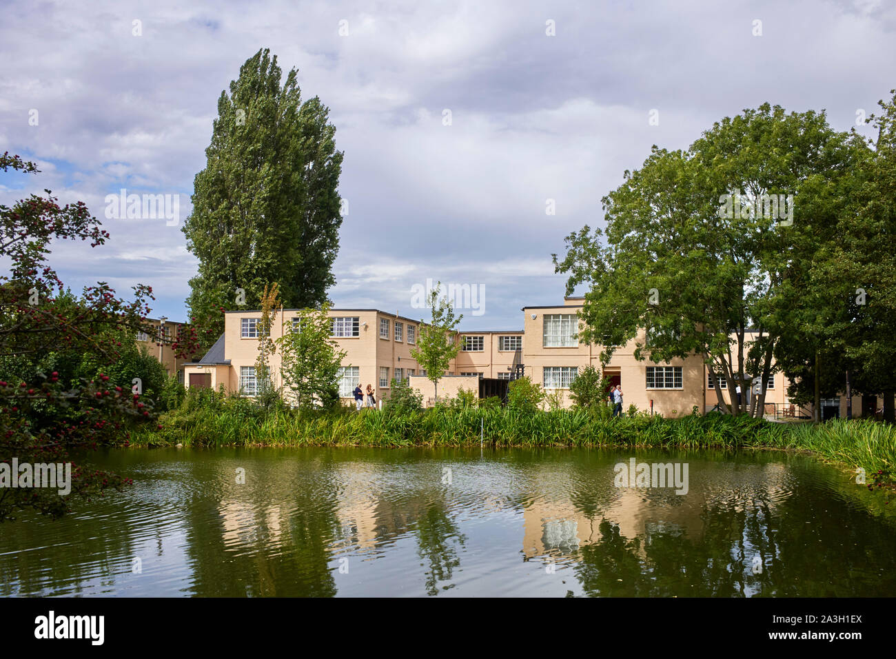 Wartime utility buildings and the lake at Bletchley Park museum Stock ...
