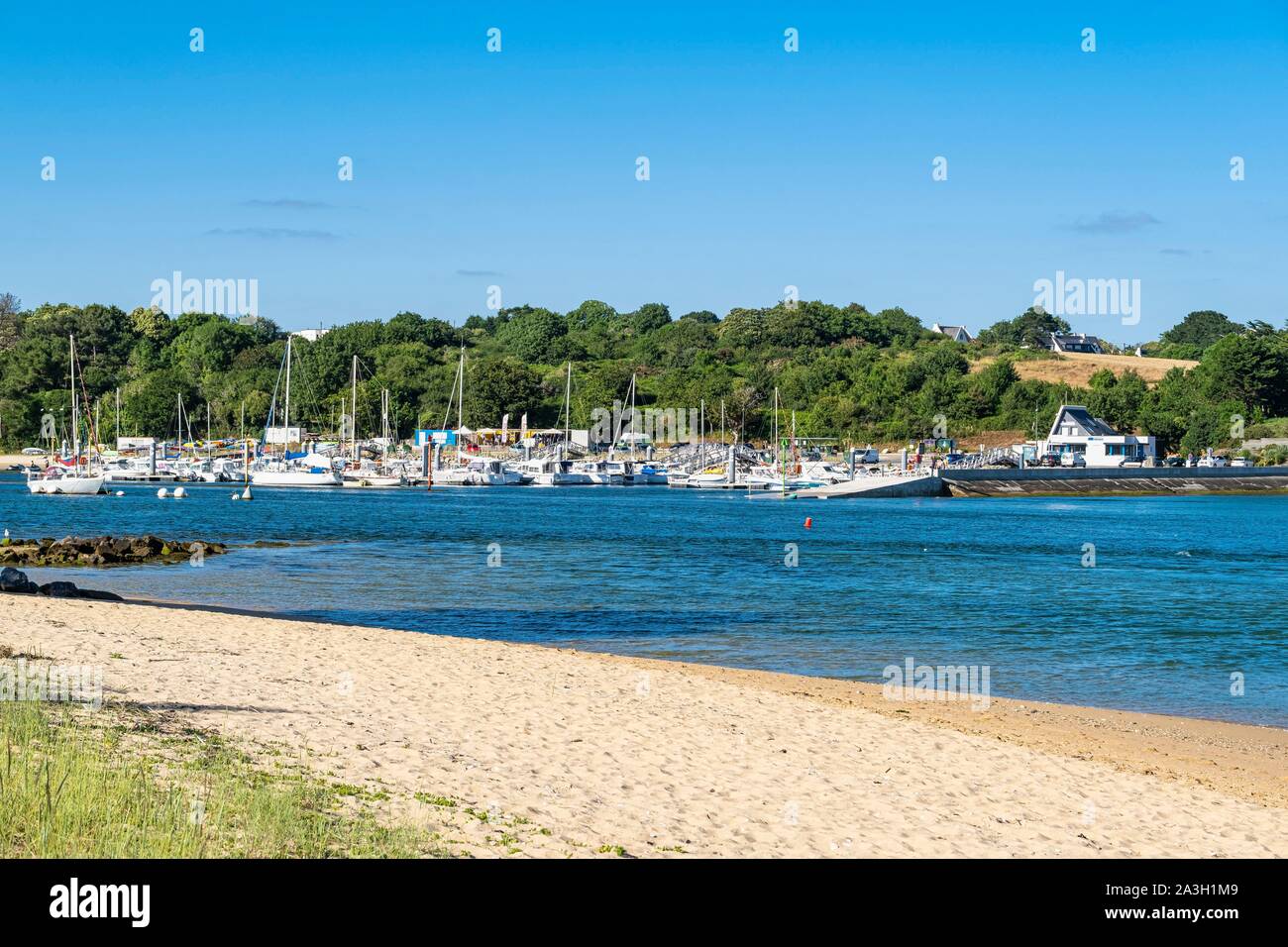France, Finistere, Clohars-Carnoet, Le Pouldu at the mouth of La?ta ...