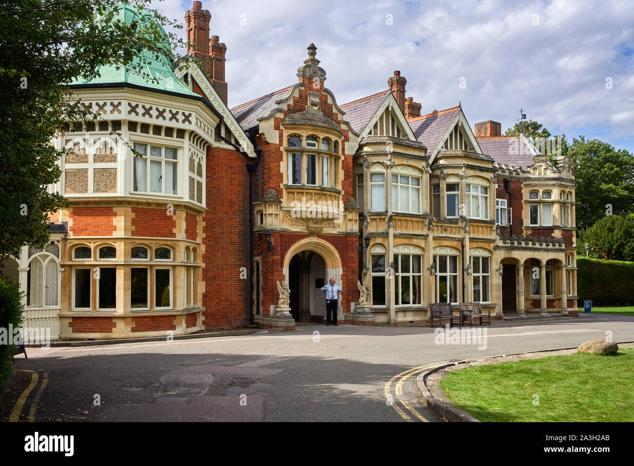 The exterior of the main house at Bletchley Park museum Stock Photo - Alamy