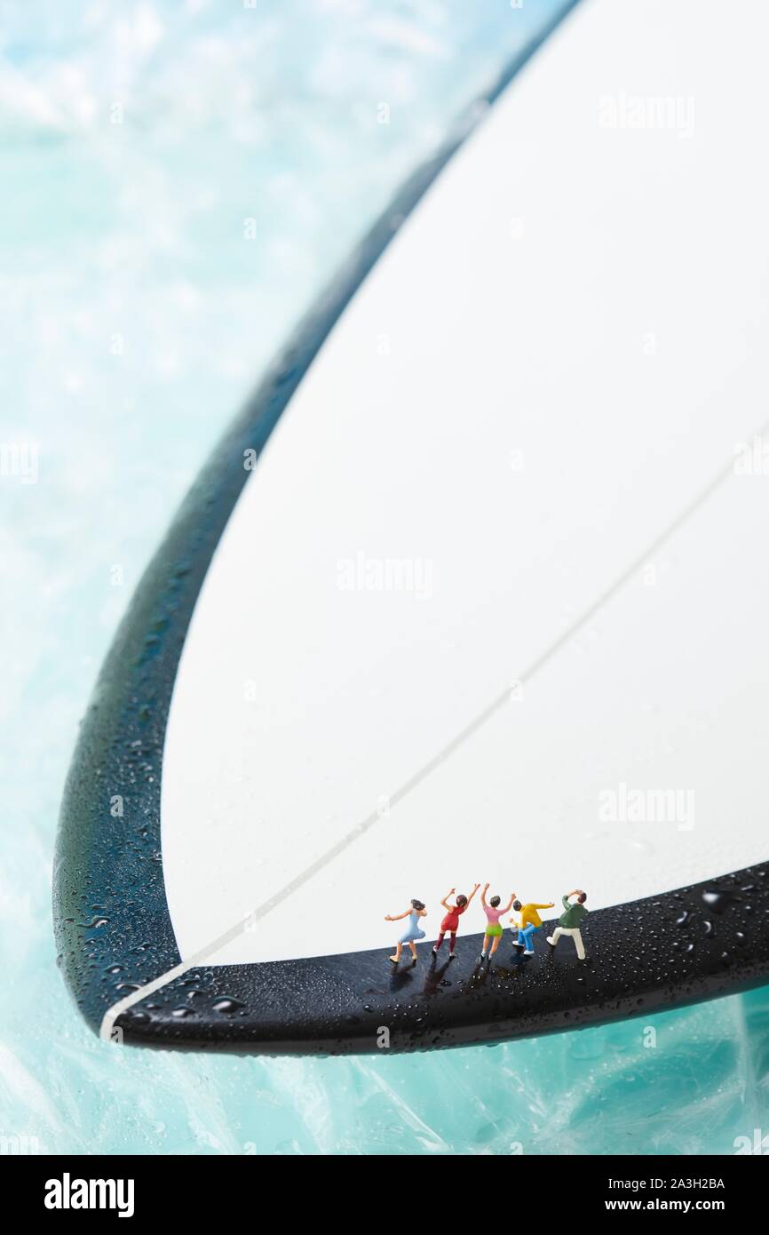 Surfing bond hi-res stock photography and images - Alamy