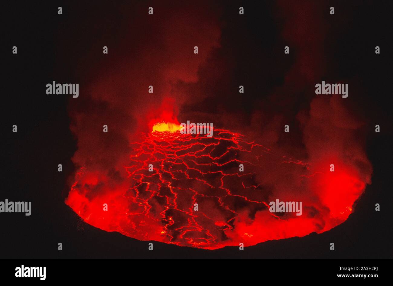 Congo, North Kivu, Nyiragongo Volcano, Eruption of Nyiragongo volcano ...