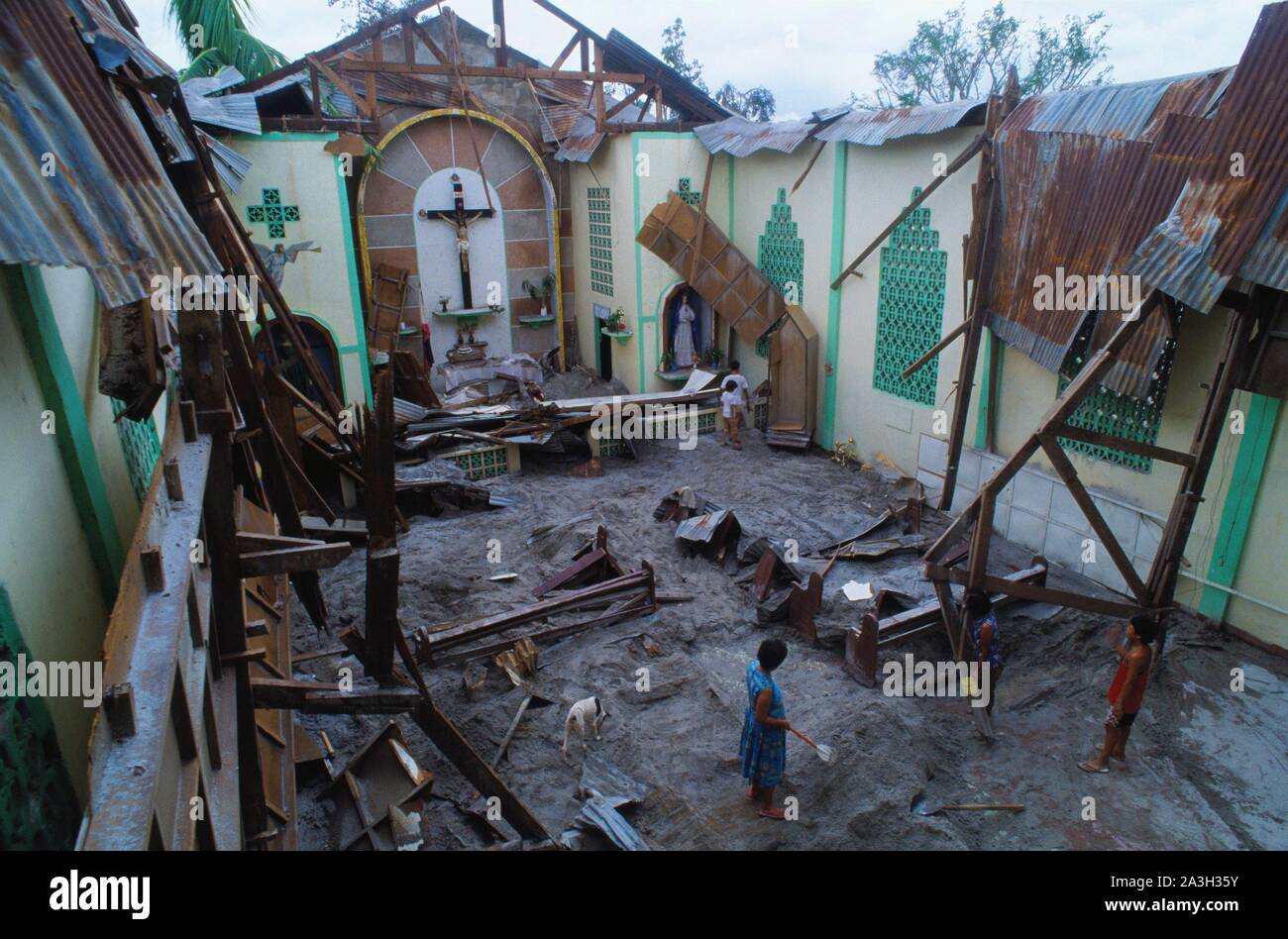 Philippines, Luzon, Pinatubo volcano, church destroyed by the weight of ...