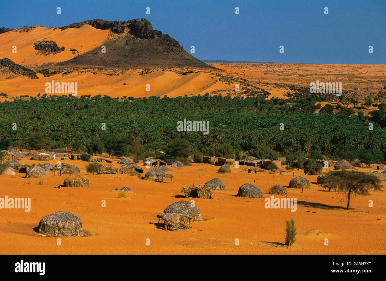 Adrar algeria hi-res stock photography and images - Alamy