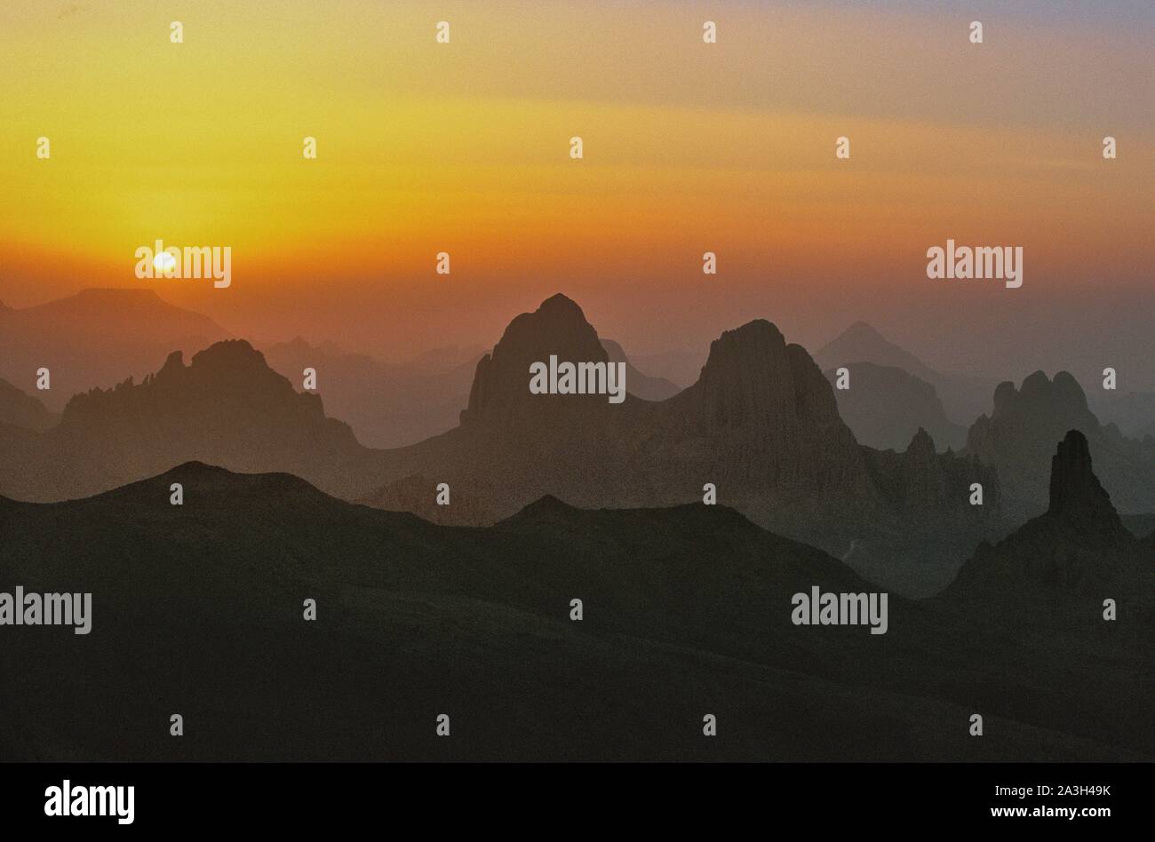 Algeria, Hoggar, Tamanrasset, Atakor Massif, Hoggar Stock Photo - Alamy