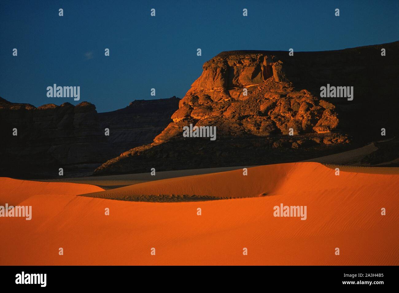 Libya, Sahara, Landscapes of the Akakus massif Stock Photo - Alamy