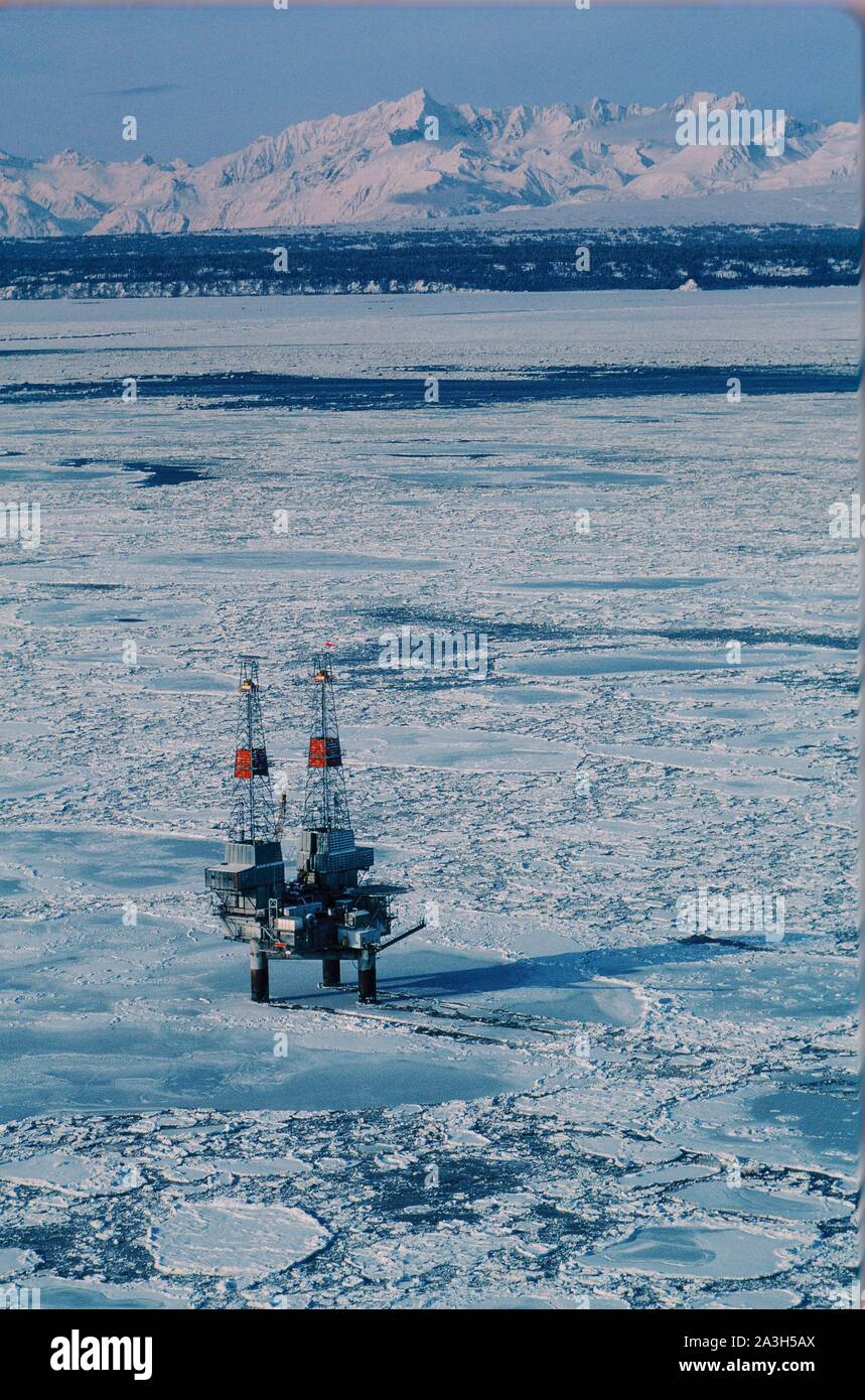 Cook inlet platform hi-res stock photography and images - Alamy