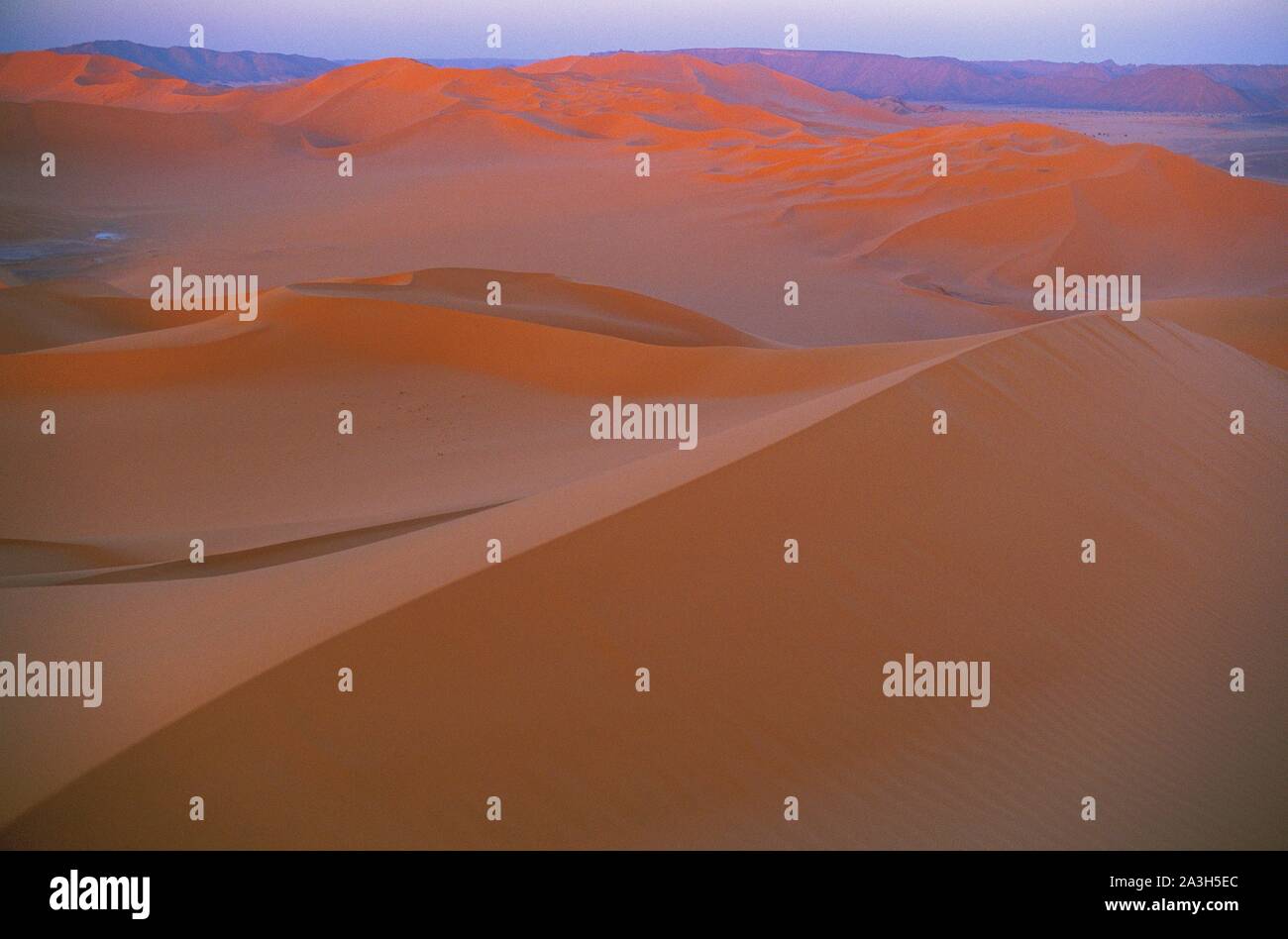 Algeria, Tassili n'Ajjer, Sahara, Erg Admer, Tassili n'Ajjer, Sahara ...