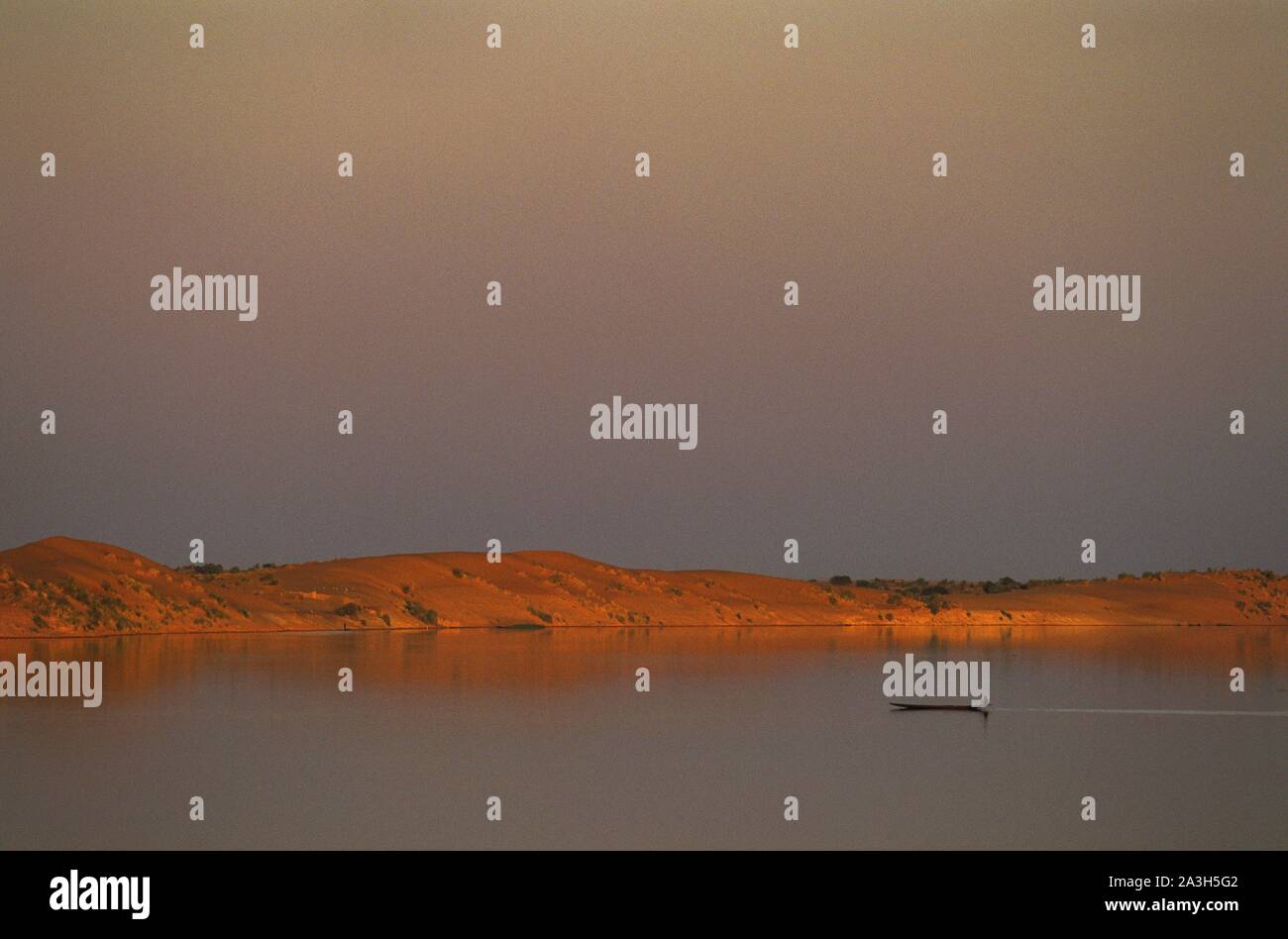 Gao mali river hi-res stock photography and images - Alamy