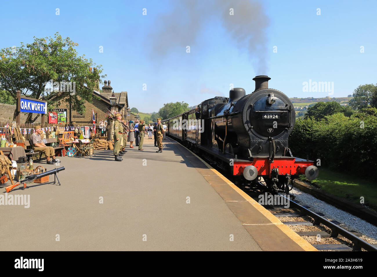 Oakworth steam train hi-res stock photography and images - Alamy