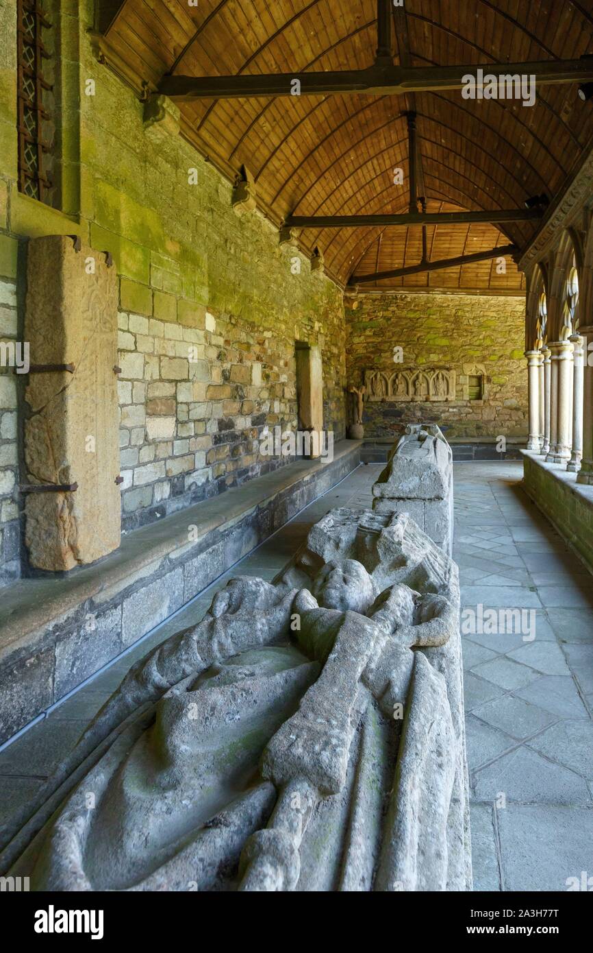 Gothic corridor hi-res stock photography and images - Alamy