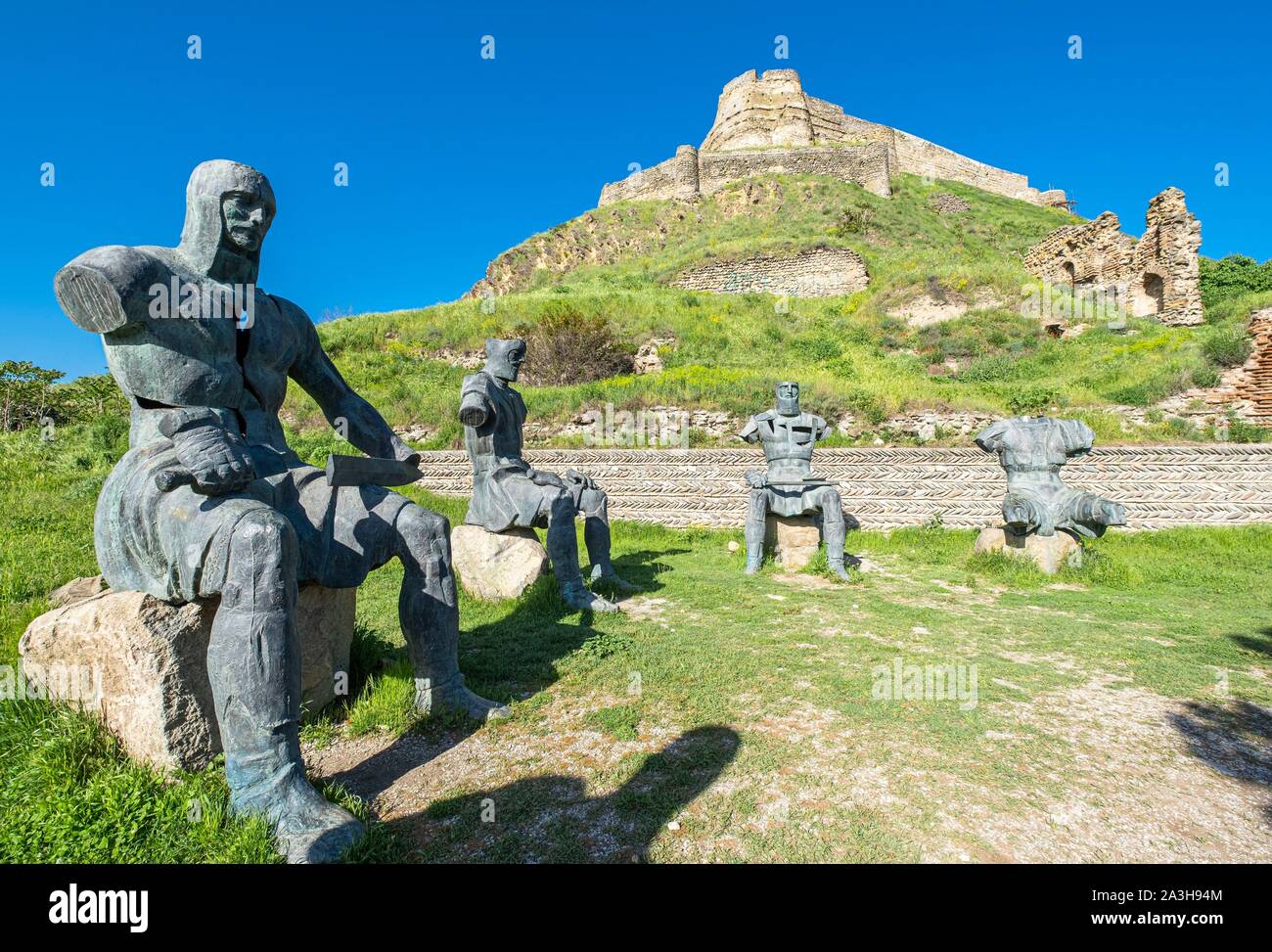 Memorial of georgian warrior heroes hi-res stock photography and images ...