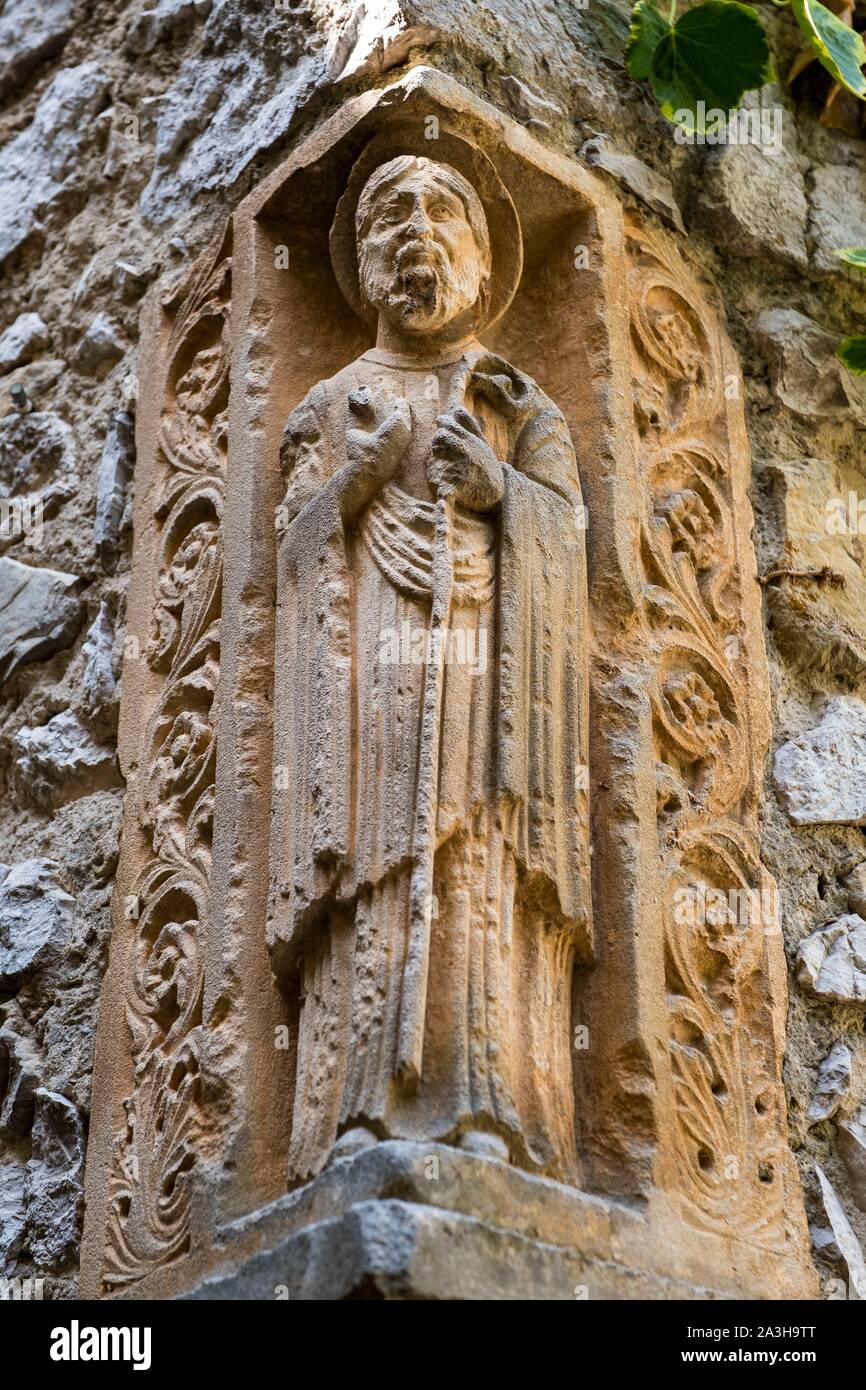 Hilltop statue hi-res stock photography and images - Alamy