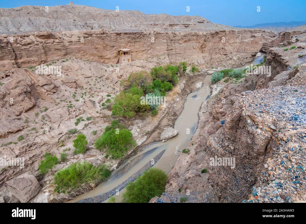 Yulin hi-res stock photography and images - Alamy