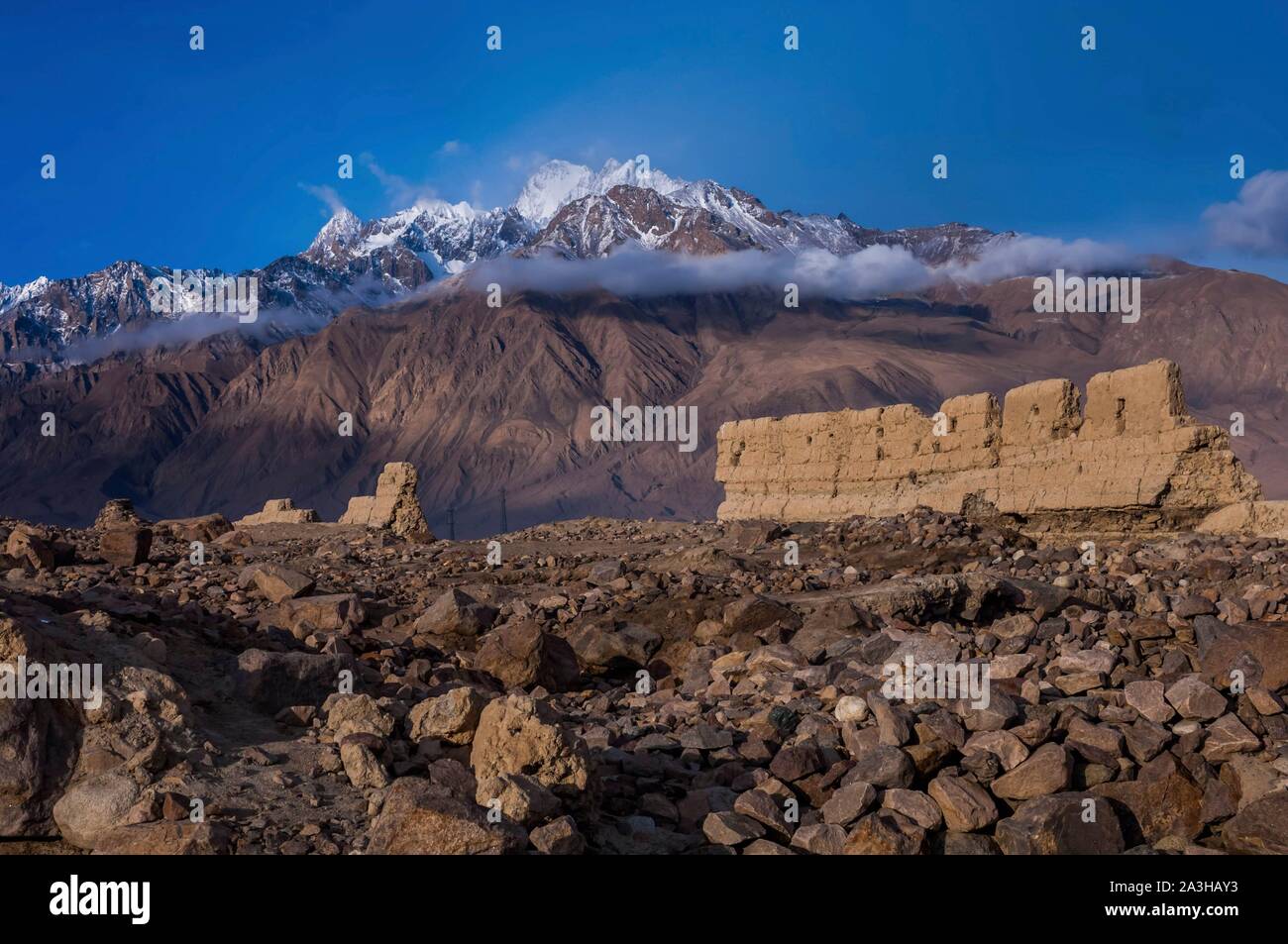 Shitou hi-res stock photography and images - Alamy