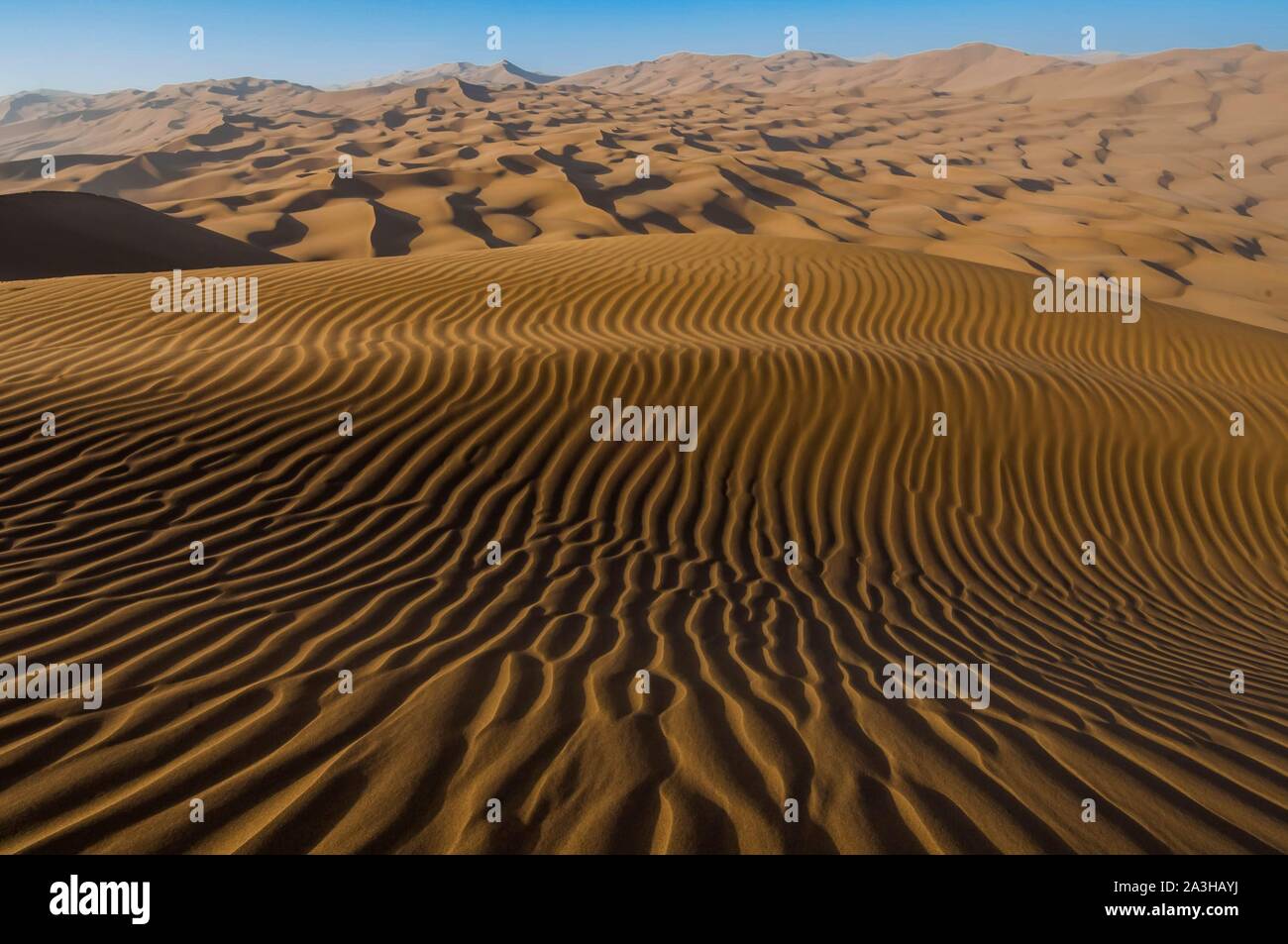 Giant sand hi-res stock photography and images - Alamy