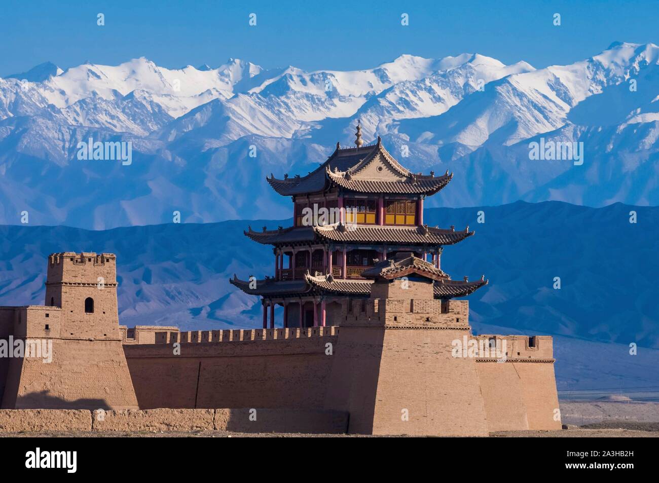 Jiayuguan fortress hi-res stock photography and images - Alamy