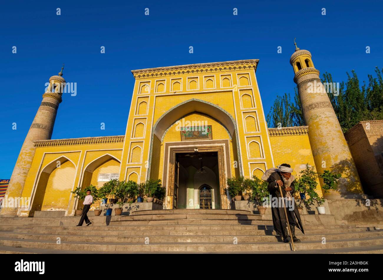 China, Xinjiang autonomous region, Kashgar, Id Kha mosque, from 15th ...