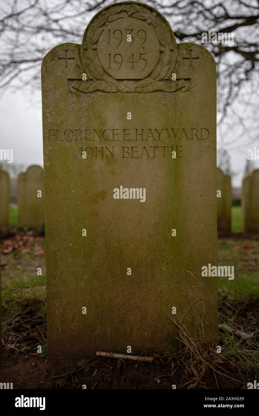 The 1939-1945 Bath Air Raid Grave of John Beattie and Florence ...