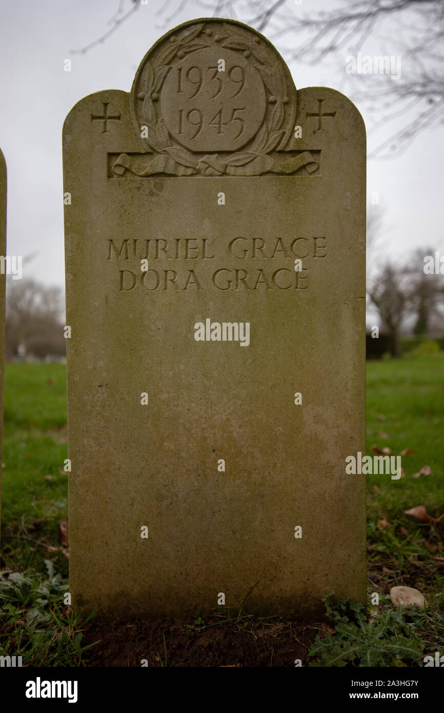 The 1939-1945 Bath Air Raid Grave of Dora and Muriel Grace at Haycombe ...