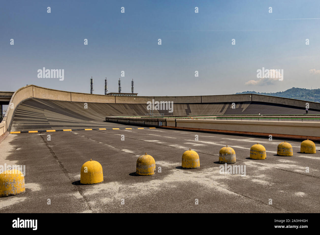 The FIAT rooftop test track on top of the Lingotto building ,now a ...