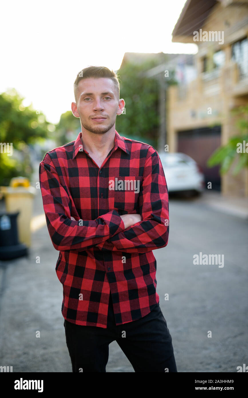 Checkered sidewalk hi-res stock photography and images - Alamy