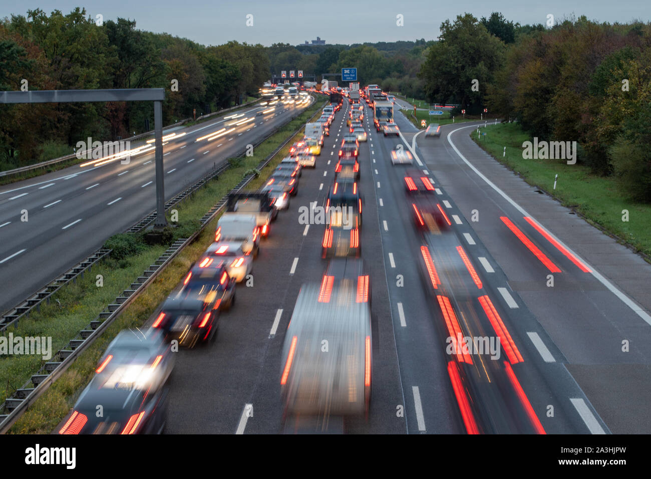 Traffic stuck summer hi-res stock photography and images - Alamy