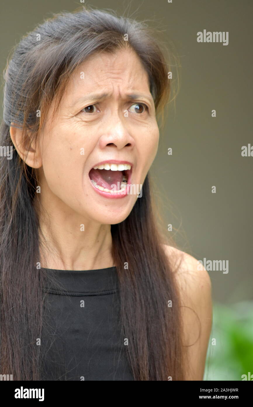Angry old lady senior hi-res stock photography and images - Alamy