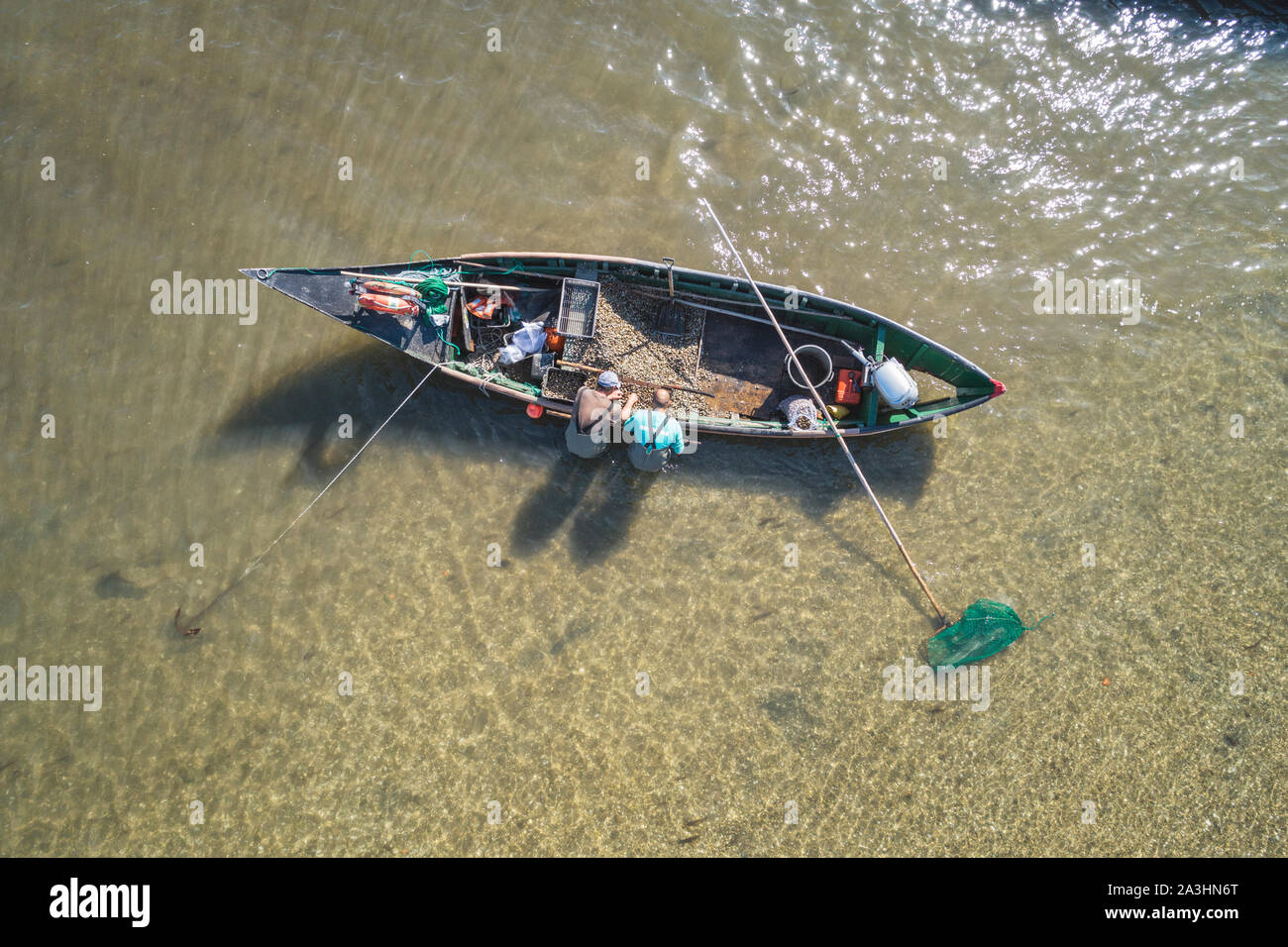 Traditional working canal boats hi-res stock photography and images - Alamy