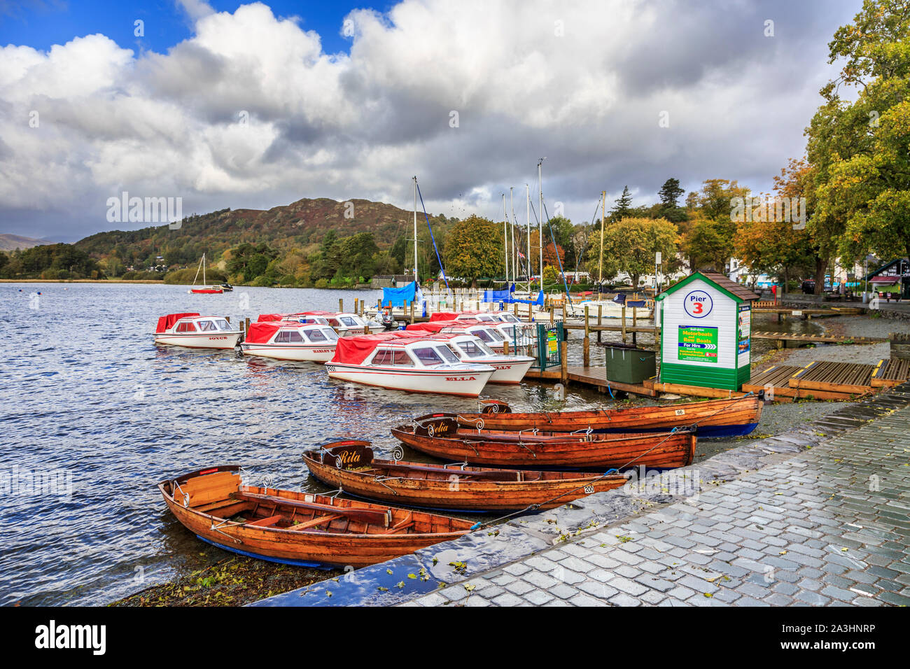 waterhead on lake windermere, lake district national park, cumbria ...
