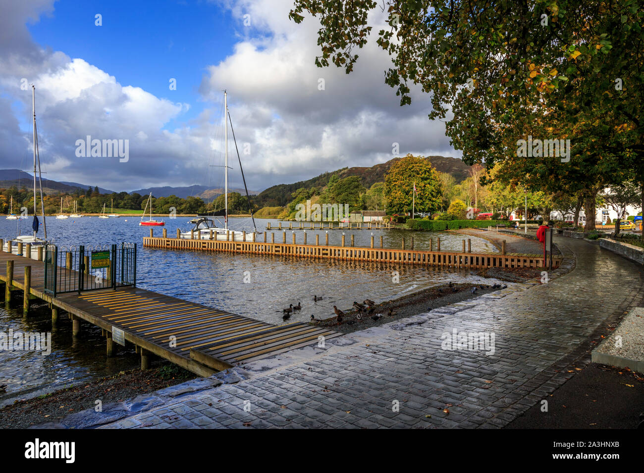 waterhead on lake windermere, lake district national park, cumbria ...